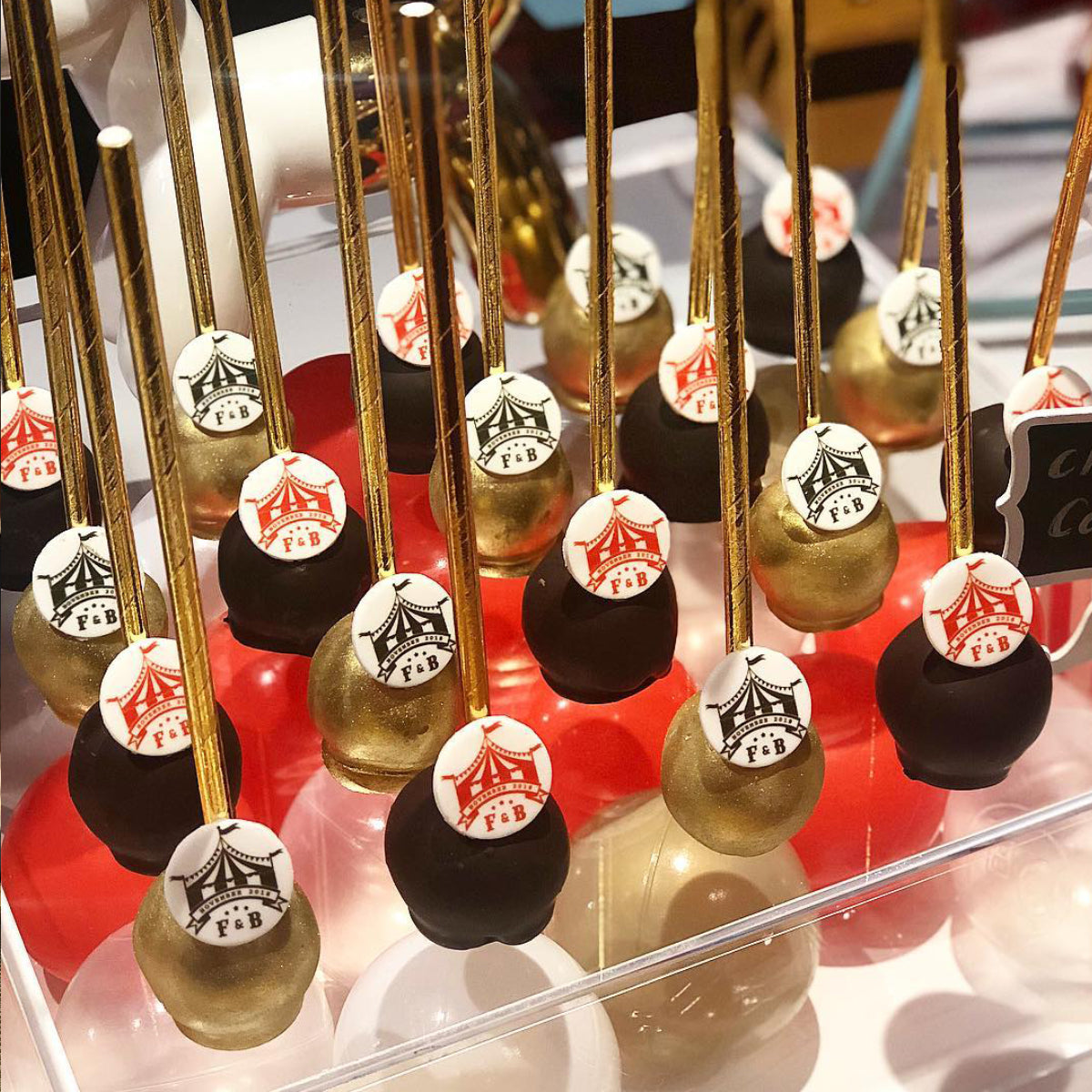 Edible Printed Cake Pop – Oookie Cookie